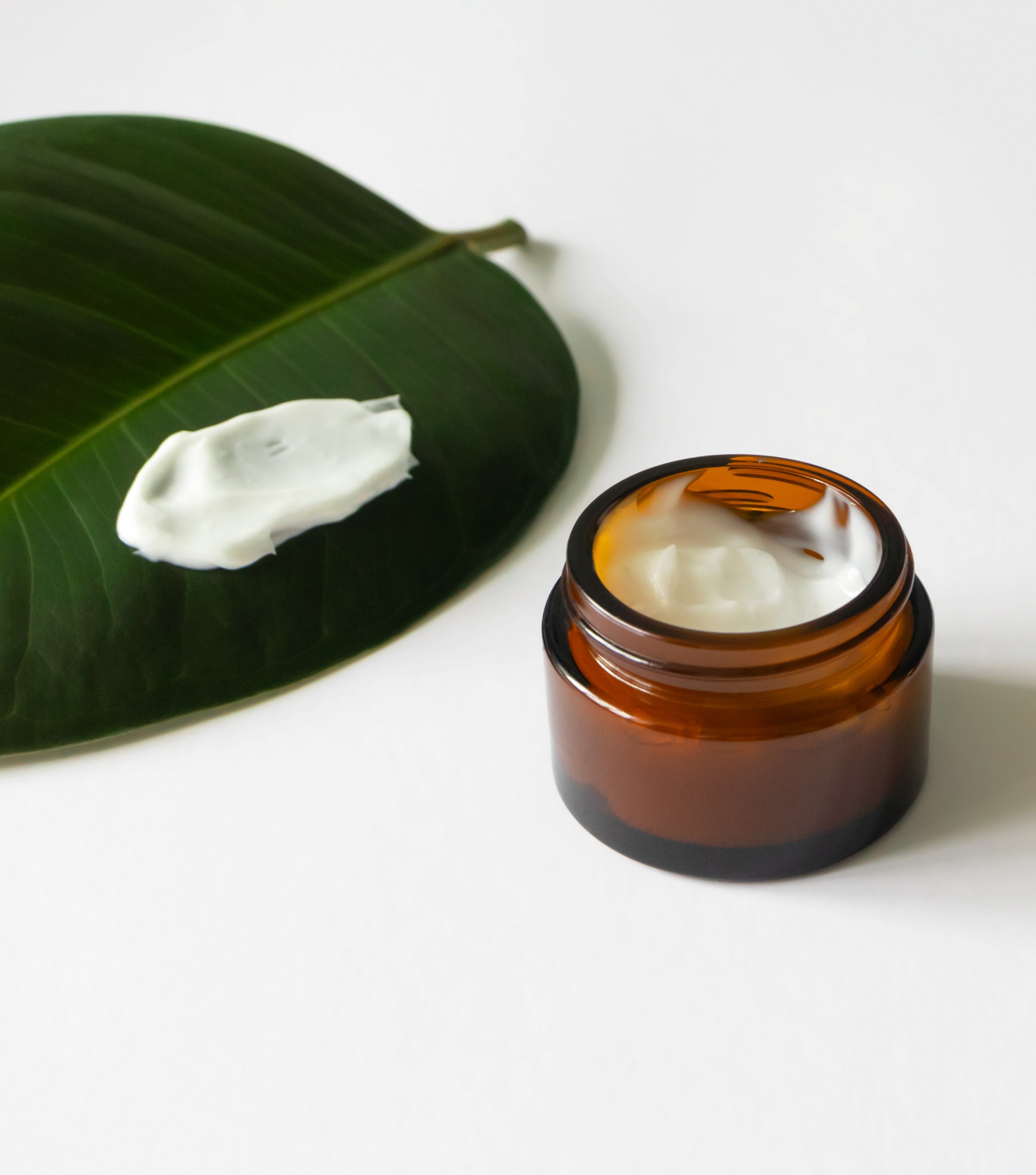 Private Label Packaging for Eye Treatments – Pravada Private Label